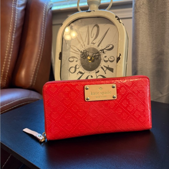 kate spade | Bags | Authentic Kate Spade Patent Leather Red Spade Long ...